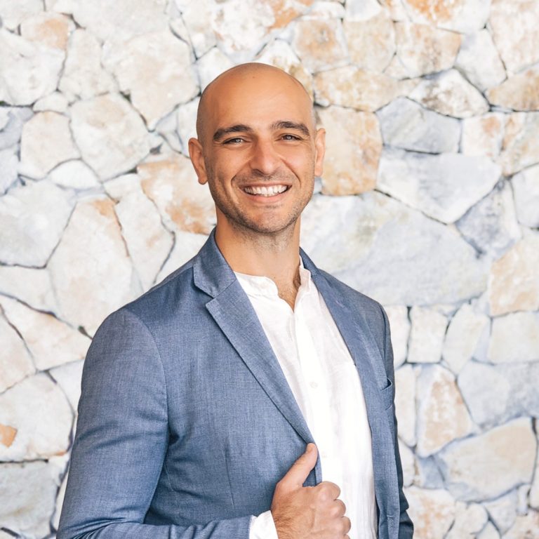 Noosa Real Estate Agents | Harcourts Property Centre